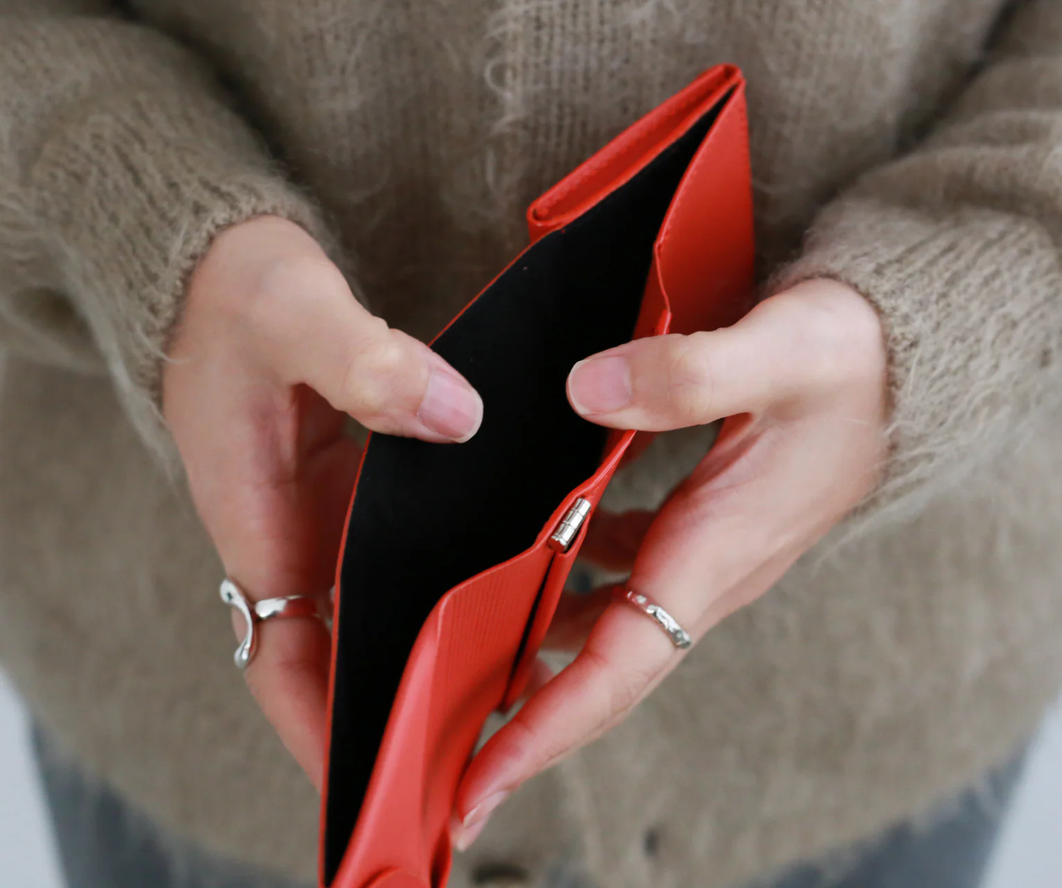 THIN - FLAP TRIFOLD WALLET 